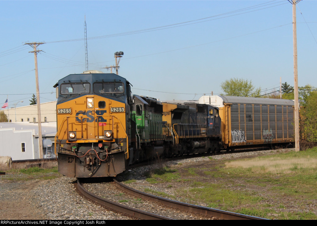 CSX 5265, HLCX 8162 & CSX 7676
